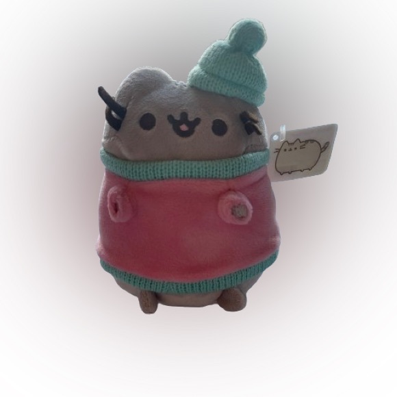 Pusheen | Toys | New Pusheen Wearing A Sweater Plush Winter Pusheen Box ...